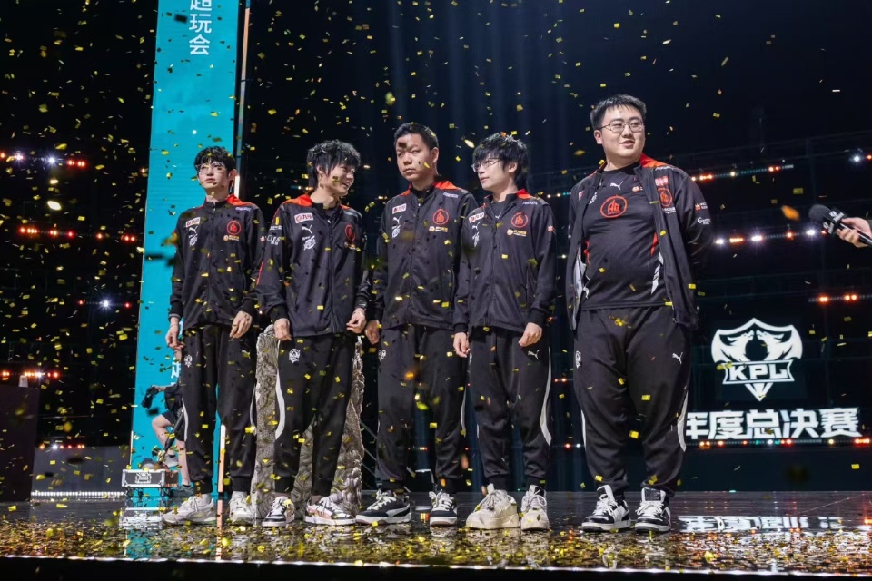 AG4-1KSG，连续5届闯入总决赛，“AG王朝”不可撼动，夺冠希望大_腾讯新闻