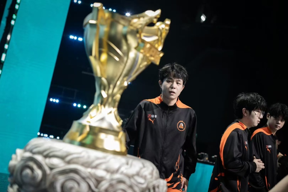 AG4-1KSG，连续5届闯入总决赛，“AG王朝”不可撼动，夺冠希望大_腾讯新闻