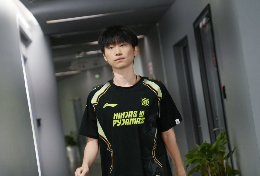 NIP惨遭AL淘汰！Doinb回应最后一舞或将再次退役，冒泡赛六强确定_腾讯新闻