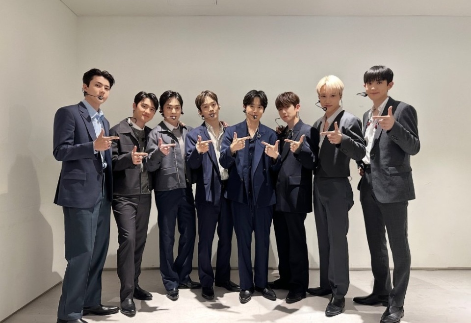 EXO完整体MV拍摄被取消，三名成员提出解约，11周年回归无法保证_腾讯新闻