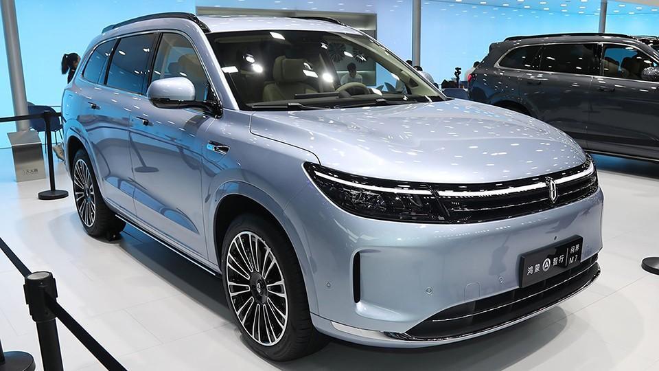 小鹏首款增程SUV曝光，车身比G9大，降6万平替问界M7？_腾讯新闻