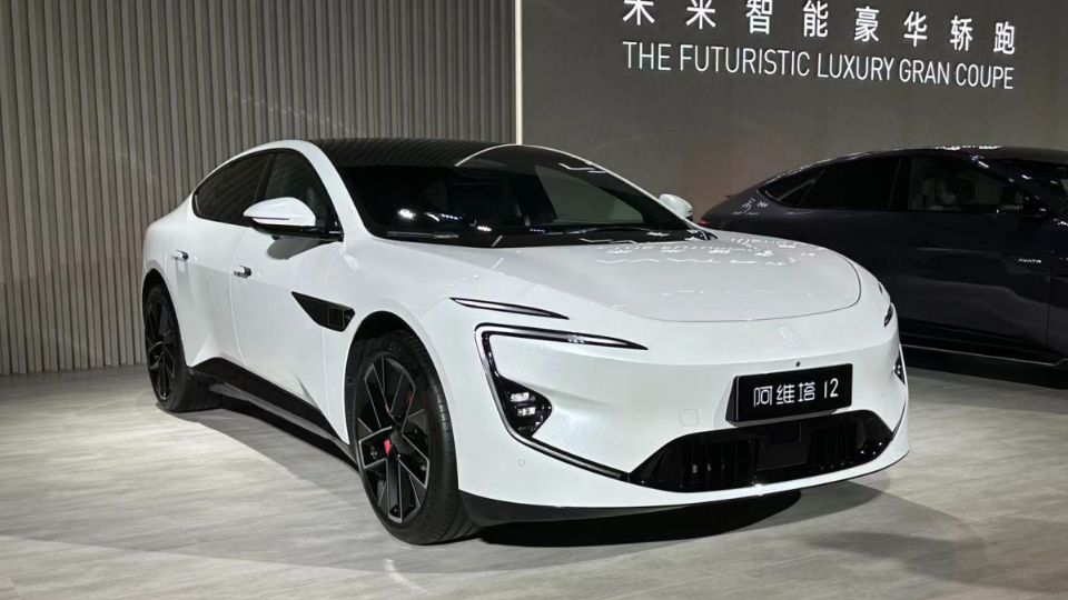 没CTC是好事？阿维塔12用上定制电池，入门续航700km_腾讯新闻