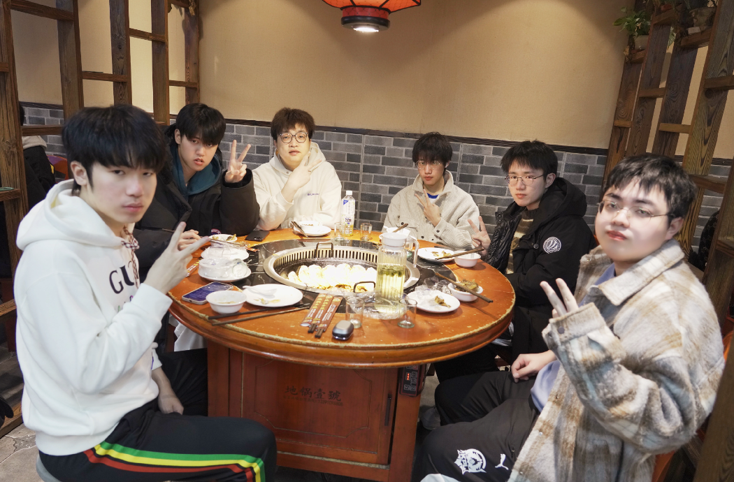 eStar2-3输DRG，清融拿到赛季首个MVP，金蝉打火舞成最大败笔