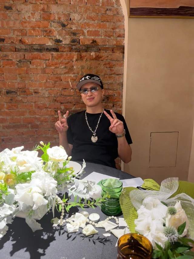 ASEN：优秀rapper还是抄袭者？争议不断的小镇男孩_腾讯新闻