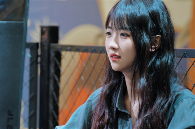 多多事件或重演，米勒、mage挤兑LPL女主持，还找LPL管理层换人？_腾讯新闻