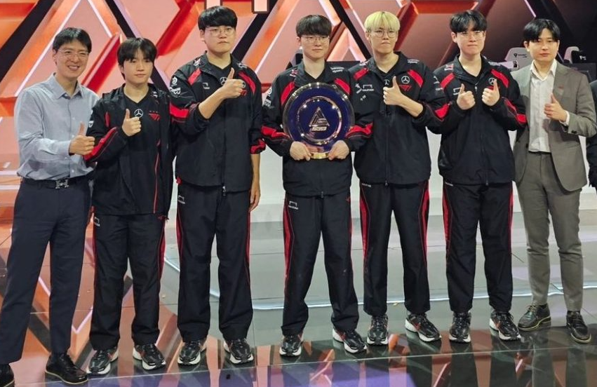 英雄联盟MSI和EWC阵容确定！两个赛事相隔仅3天_腾讯新闻