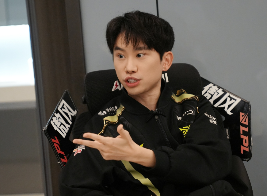 doinb透露Clid近况，虽然被禁赛了，但年收入依然可以达到8位数_腾讯新闻