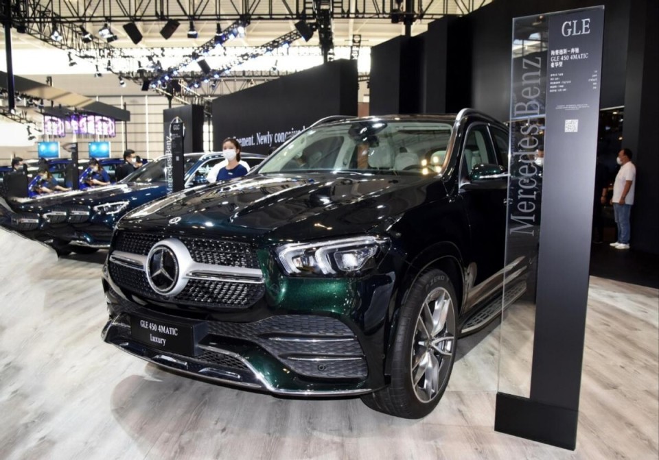 问界M9大定破6万，反杀宝马X5只用86天，国产高端终于成了？_腾讯新闻