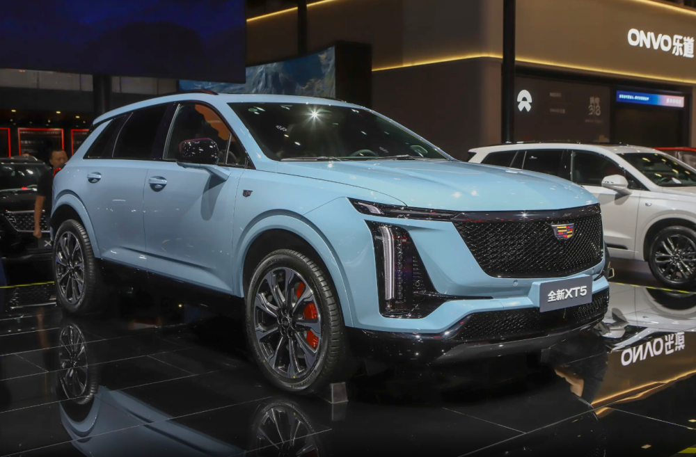 2026款凯迪拉克XT5，一口价23.49万起，“偶像包袱”已经甩掉_腾讯新闻