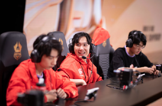 KPL战队人气排行，AG断层第一，XYG超过狼队排第二，estar第四