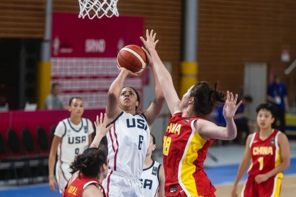 狂输156分！中国女篮U19世界杯溃败，张子宇缺阵被质疑成败笔！_腾讯新闻