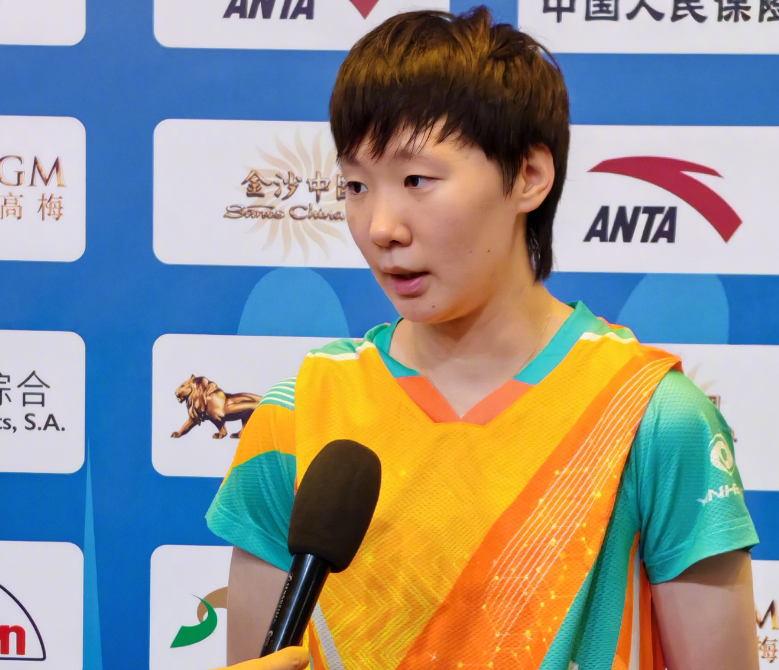 全运会乒乓：女单8强出炉！7位世界冠军全胜，削球黑马连爆冷门_腾讯新闻