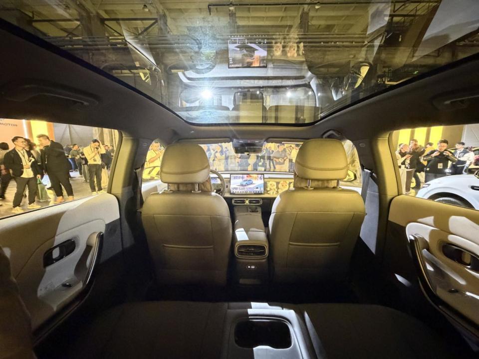 10.58 万起 零跑Lafa 5 正式开启预售_腾讯新闻