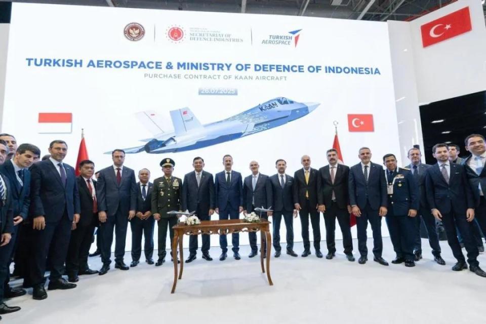 印尼军购大单曝光！要买中国7艘053H3、3艘039A潜艇和28艘22导快_腾讯新闻