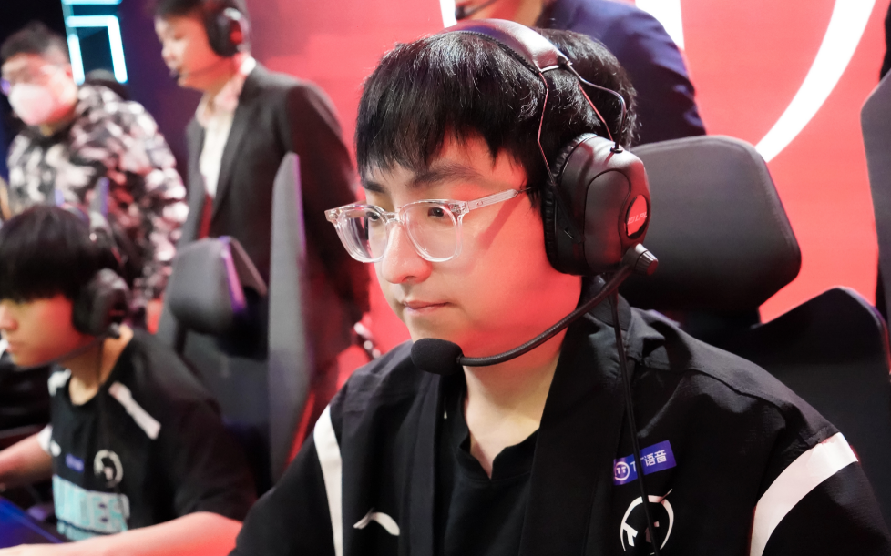 YSKM新手期到了？TT终结iG连胜，焕峰关键决胜局出手了