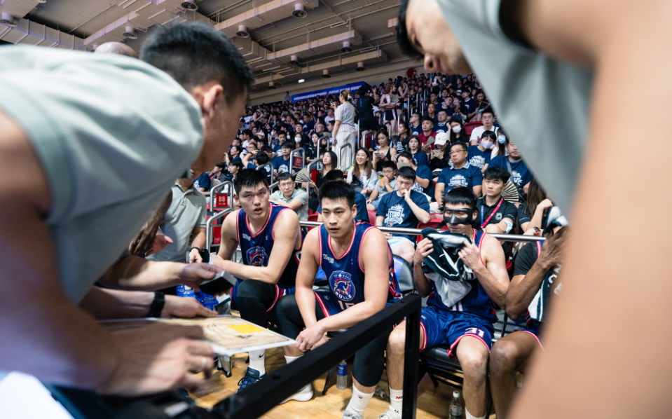 今年最好的中国NBL赛季 将带给CBA什么样的启发？_腾讯新闻