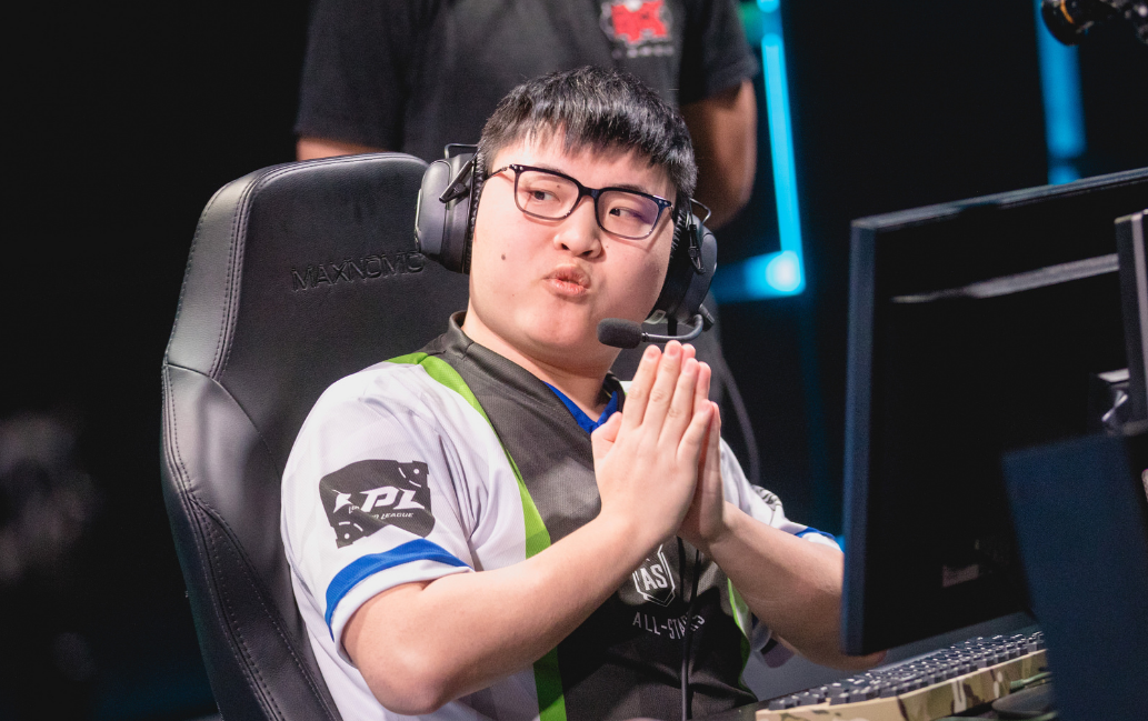 Uzi预测春季赛四强：WBG一定进世界赛，RNG有机会