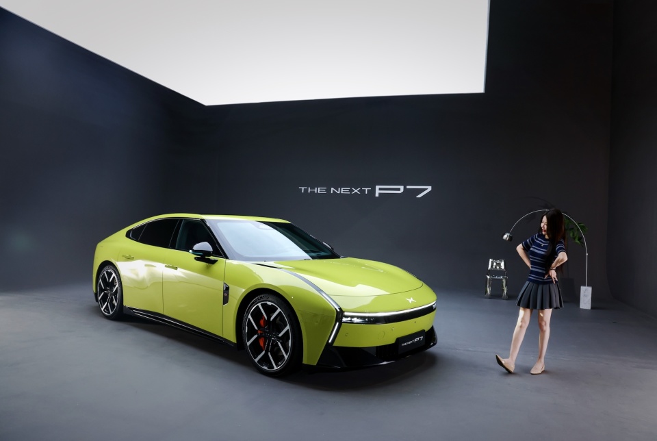 盲猜20-28万区间，全新小鹏P7有何亮点？能接棒小米SU7成新爆款？_腾讯新闻