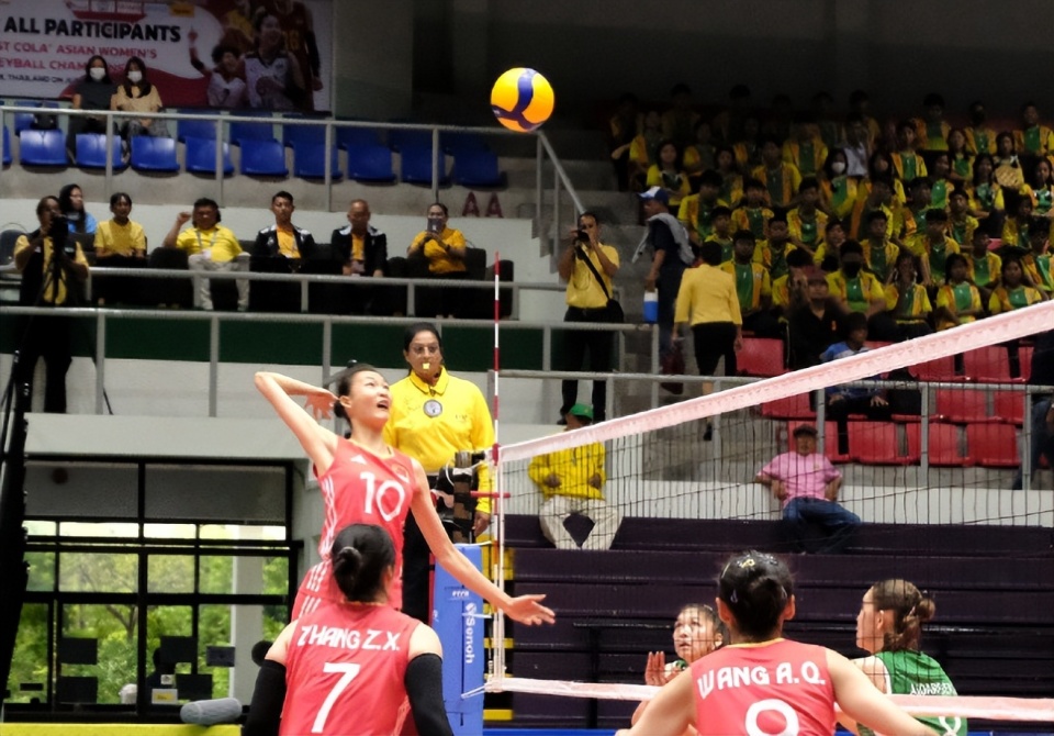 中国U18女排亚锦赛开门红：三局仅让对手拿32分 阻日本9连冠第一枪_腾讯新闻