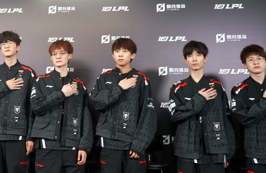 单杀Photic，Leave率EDG力克NIP，BLG遭遇难题