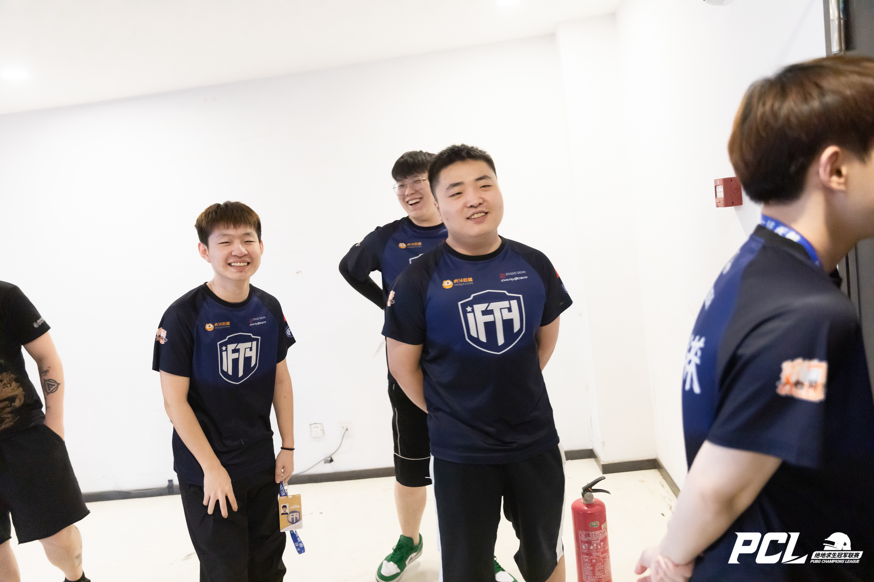 4AM旺仔顶3个IFTY？大哥透露名额5w都卖不掉，背后还有更大内幕