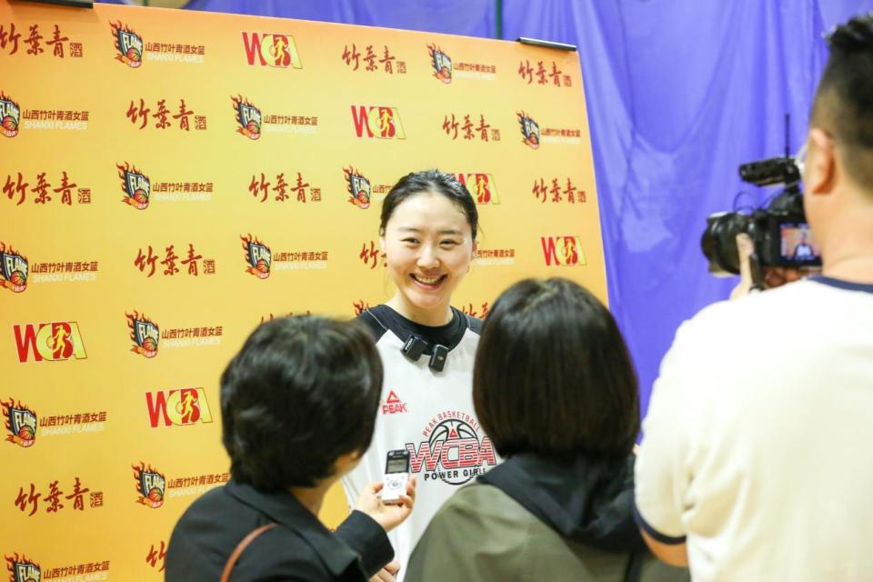 超车！WCBA规模超WNBA成世界第一 球员薪水猛涨 李梦年薪500万_腾讯新闻