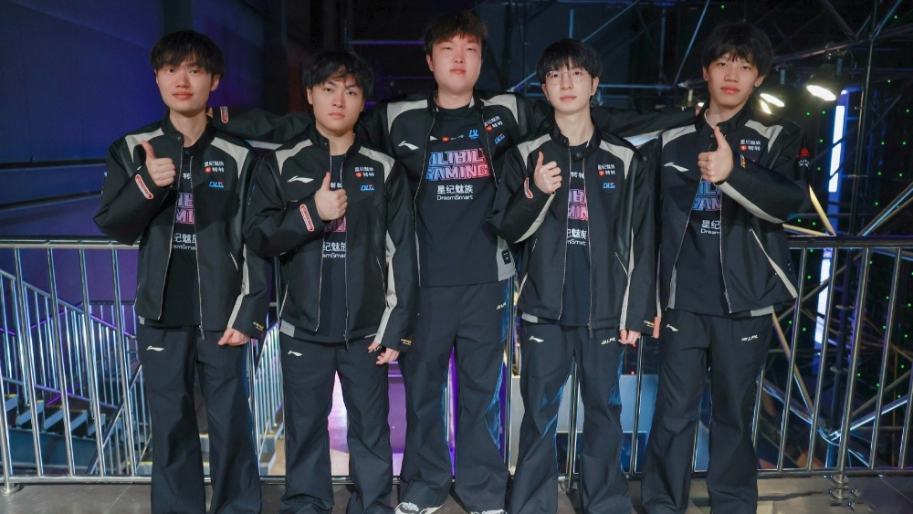 LPL冠军打野被斩杀！BLG正式官宣Wei离队，Bin回应粉丝自称挑战者_腾讯新闻