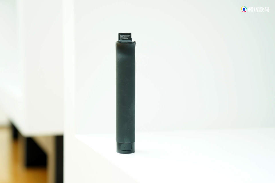 DJI RS4评测：Pro功能下放，大疆模糊了个人和商用稳定器边界_腾讯新闻