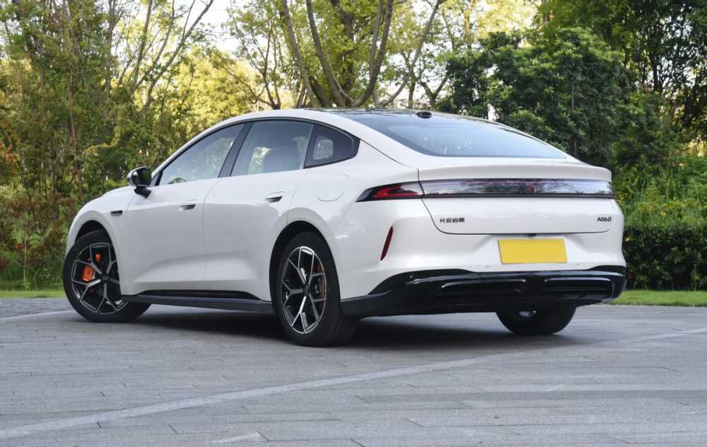长安启源A06纯电预售11.99万元起，配置丰富，上市还能再降1万？_腾讯新闻