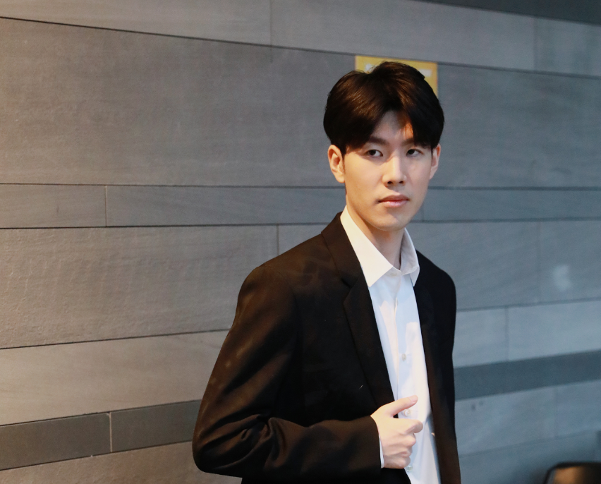 Crisp降薪加入WBG！LPL转会期内幕曝光，Doinb自己拉扯没了