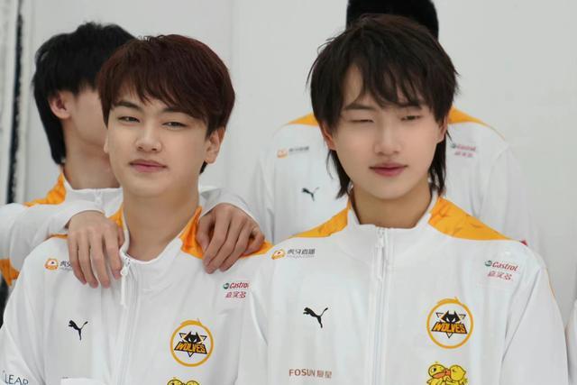 刺痛摊上事了？Hurt官方解说提到某音，犯了KPL大忌！或再难登台