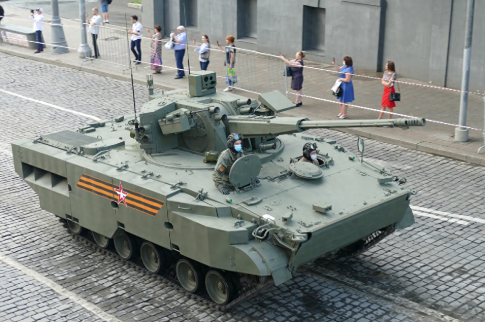 俄军57毫米大口径防空炮 光电锁定比雷达更强？-兵器知识-世界论坛网（电脑版）