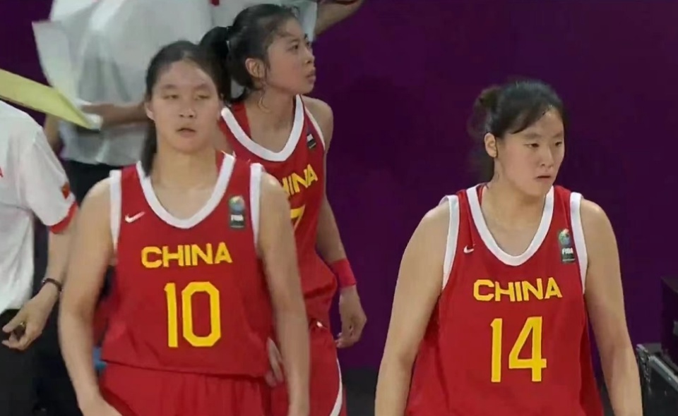 中国U18女篮不敌澳大利亚，无缘亚洲杯冠军，张子宇空砍42+14！_腾讯新闻