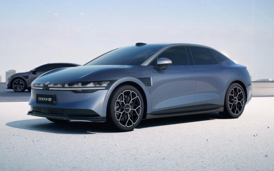 极氪007猎装版曝光！价格或20万起售，蔚来ET5 T不好卖了？_腾讯新闻