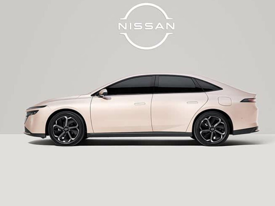 东风日产N6实车曝光！内外延续N7设计思路，又是新爆款？_腾讯新闻