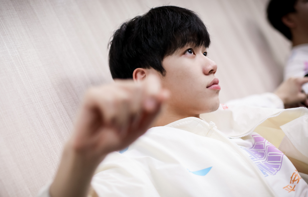 ppgod致命失误！OMG痛失好局，BLG晋级败者组决赛