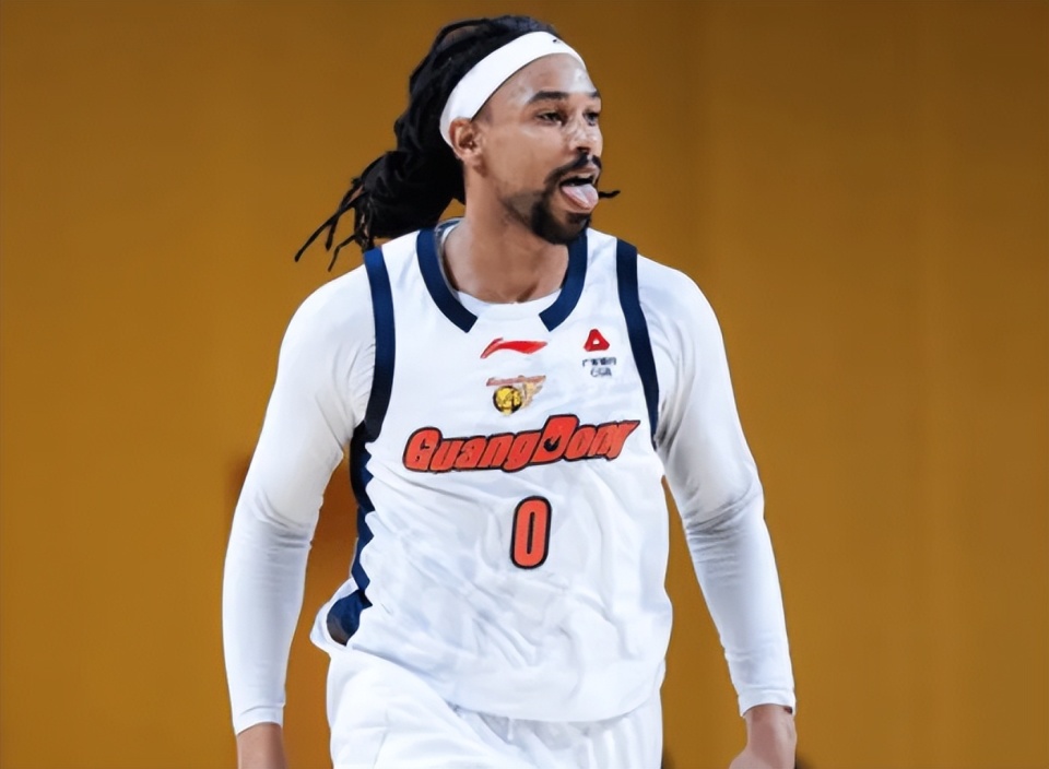 广东93-85广州2喜2忧！徐杰萨林杰统治级，张文逸+双小外曝隐患！_腾讯新闻