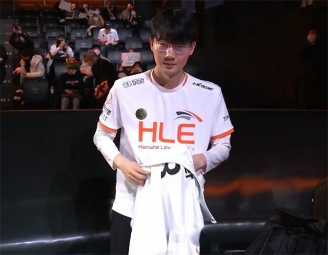“HLE采用EDG模式就赢了”，腿哥锐评viper核心，教练也这么想的
