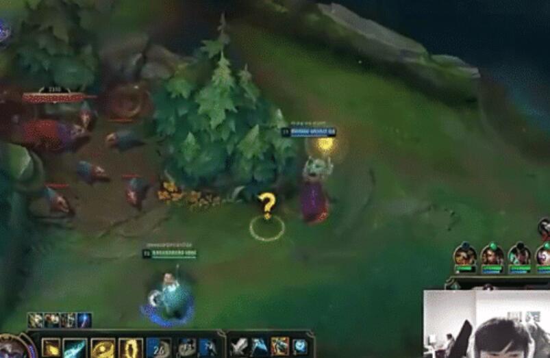 JKL在韩服被faker欺负，超神拿红buff被抢，直言不敢得罪他