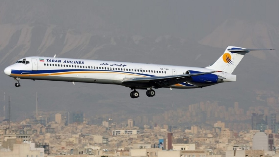 “全球最后一架MD-80”来到亚洲_腾讯新闻