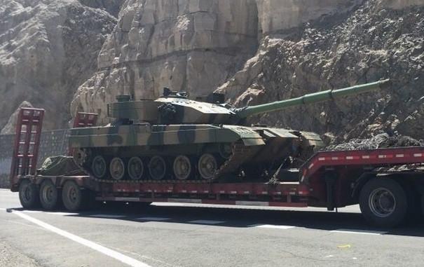 走美国人走不通的路，中国新型主战坦克曝光，设计理念遥遥领先_腾讯新闻