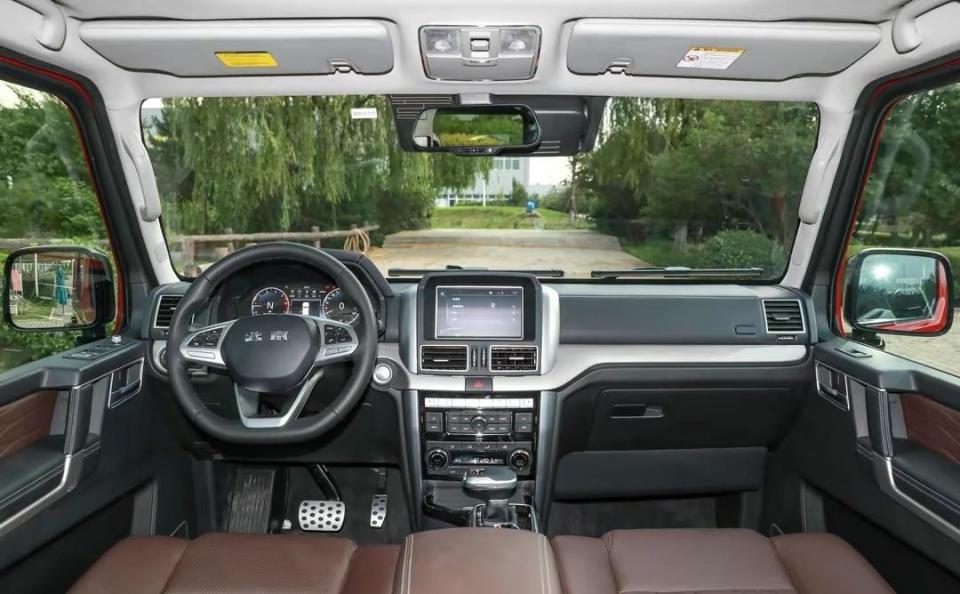 北汽版“大G”？2023款北京“BJ80”亮相，配3.0T＋分时四驱！_腾讯新闻