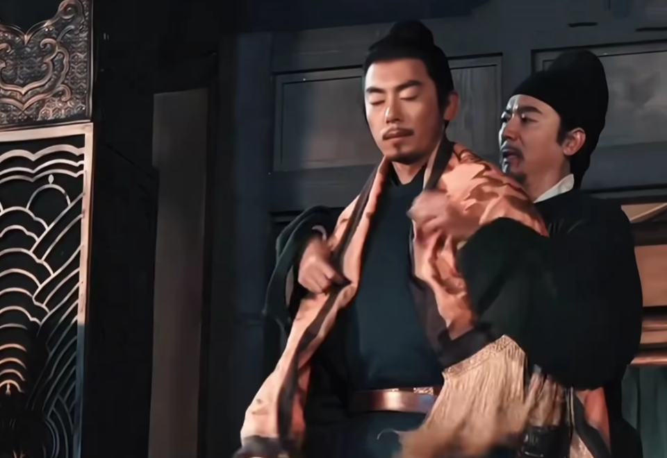 钱弘俶纳土归宋，自愿还是被迫？他真像《太平年》里这样光辉吗？_腾讯新闻