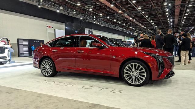 大联屏正式登场，全新一代凯迪拉克CT5亮相，新增1.5T_腾讯新闻