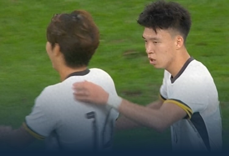 CCTV5直播U22国足vs澳大利亚 争头名之战 王钰栋冲锋 向余望需证明_腾讯新闻