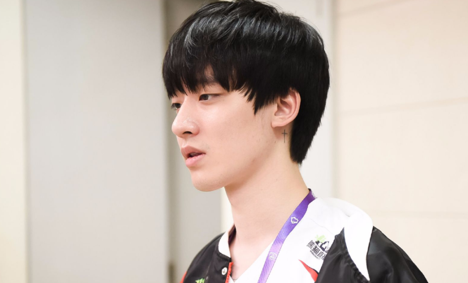 巅峰Uzi到底有多猛？各知名选手的评价，Ruler最服气_腾讯新闻