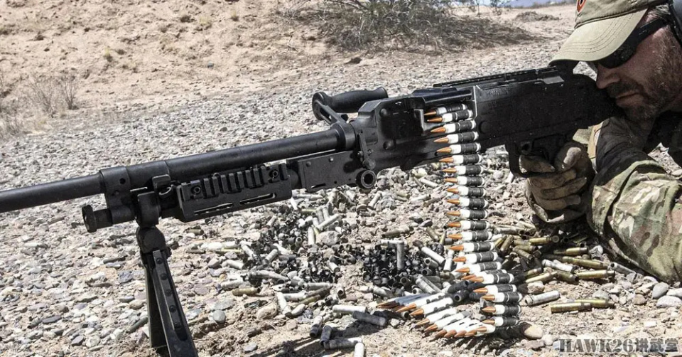 美军XM250班用机枪最新版本曝光 采用速换枪管 推测未来发展路线_腾讯新闻