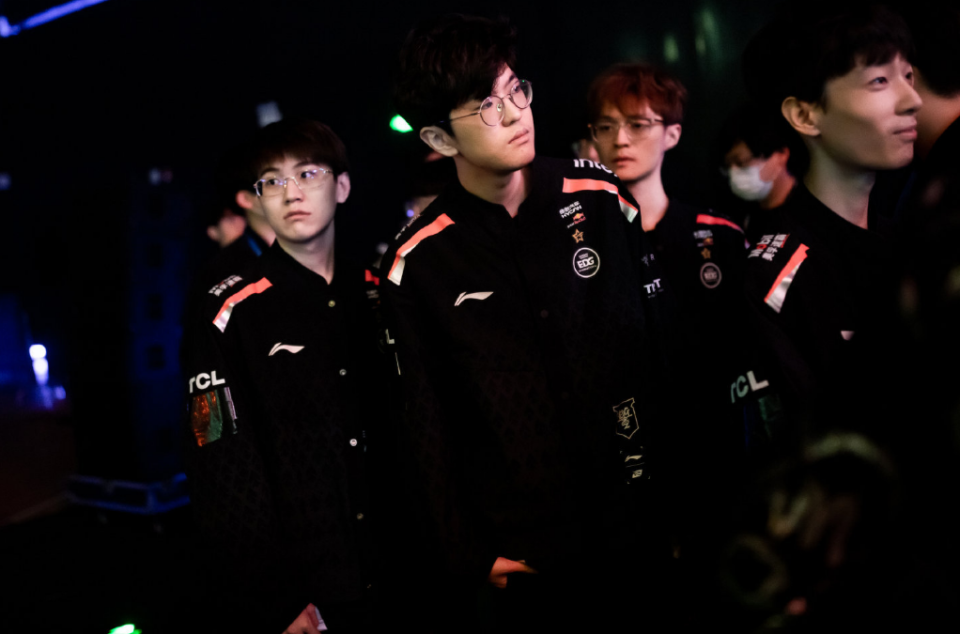 继LCK之后，涵艺透露LPL亚运会阵容，EDG野辅存在感十足_腾讯新闻