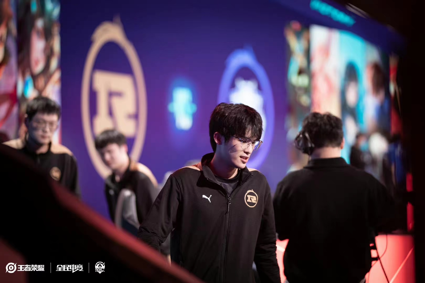 士别三日冰冰重做归来，RNGM和强队质检员DRG打满，本赛季有望崛起