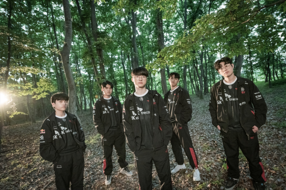 国外网友热议JDG晋级四强：Ruler才是ADC之王！对不起了Uzi_腾讯新闻